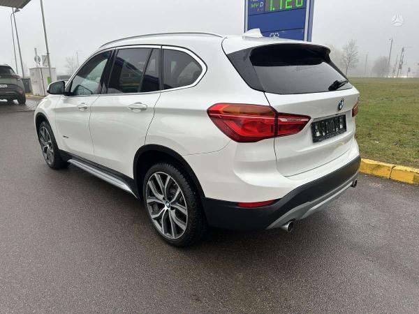 Balts BMW X1 2016 Viļņa, ar dzinēja tilpumu 2.00 L un nobraukumu 195 tūkst. km par 10300 €, foto 4 vietnē AUTOMOTO.COM.LV