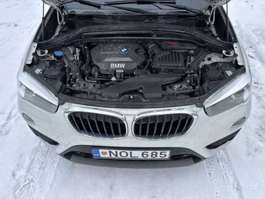 White BMW X1 2016 in Kursenai, with an engine capacity of 2.00 L and mileage of 270 thousand km for 10800 €, photo 9 on AUTOMOTO.COM.LV