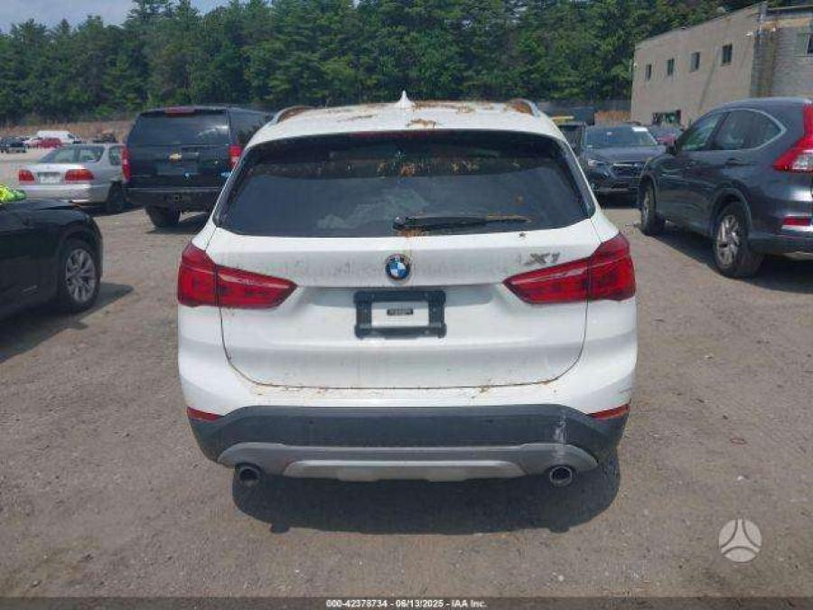Balts BMW X1 2016 Klaipėda, ar dzinēja tilpumu 2.00 L un nobraukumu 92 tūkst. km par 4600 €, foto 16 vietnē AUTOMOTO.COM.LV