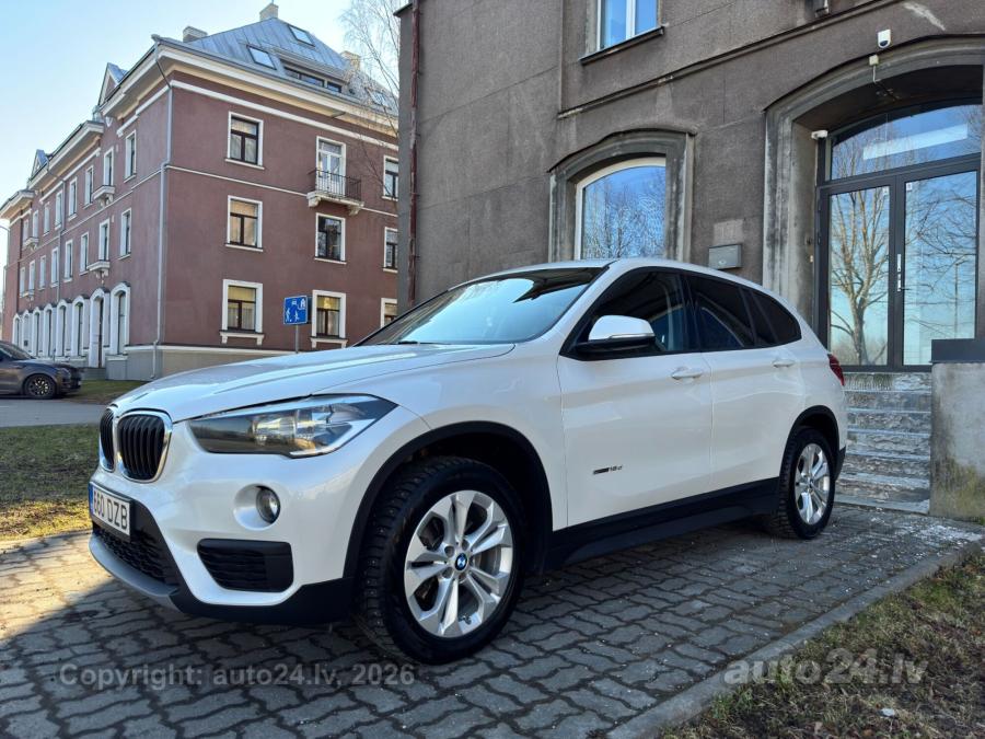 Balts BMW X1 2016 Tallina, ar dzinēja tilpumu 1.50 L un nobraukumu 291 tūkst. km par 11490 €, foto 4 vietnē AUTOMOTO.COM.LV