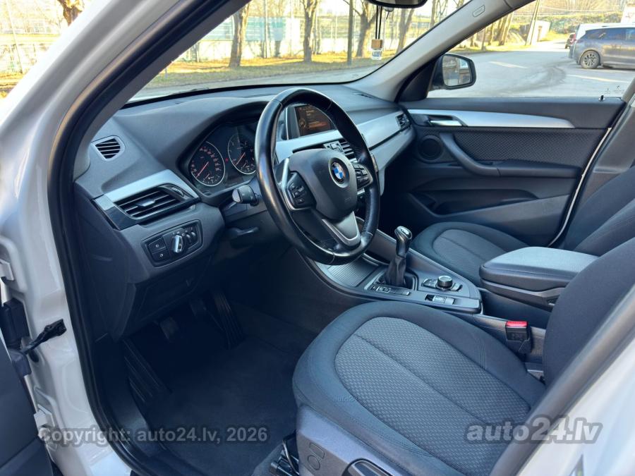 Balts BMW X1 2016 Tallina, ar dzinēja tilpumu 1.50 L un nobraukumu 291 tūkst. km par 11490 €, foto 6 vietnē AUTOMOTO.COM.LV