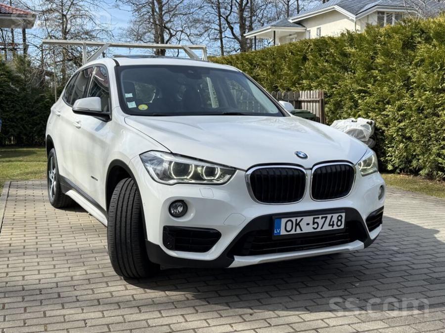 Balts BMW X1 2016 Rīga, ar dzinēja tilpumu 2.00 L un nobraukumu 206 tūkst. km par 15900 €, foto 3 vietnē AUTOMOTO.COM.LV
