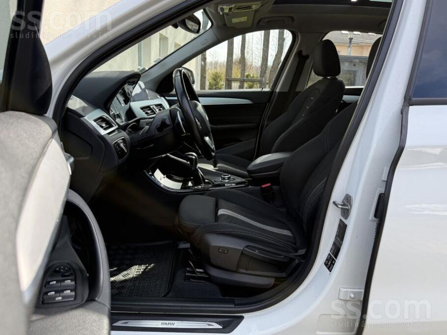 Balts BMW X1 2016 Rīga, ar dzinēja tilpumu 2.00 L un nobraukumu 206 tūkst. km par 15900 €, foto 18 vietnē AUTOMOTO.COM.LV