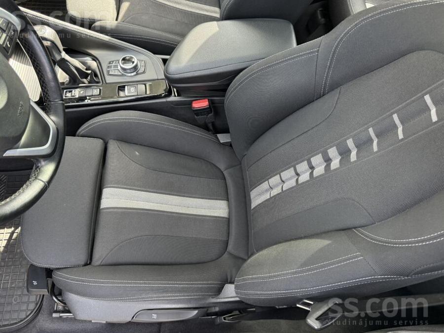 Balts BMW X1 2016 Rīga, ar dzinēja tilpumu 2.00 L un nobraukumu 206 tūkst. km par 15900 €, foto 21 vietnē AUTOMOTO.COM.LV
