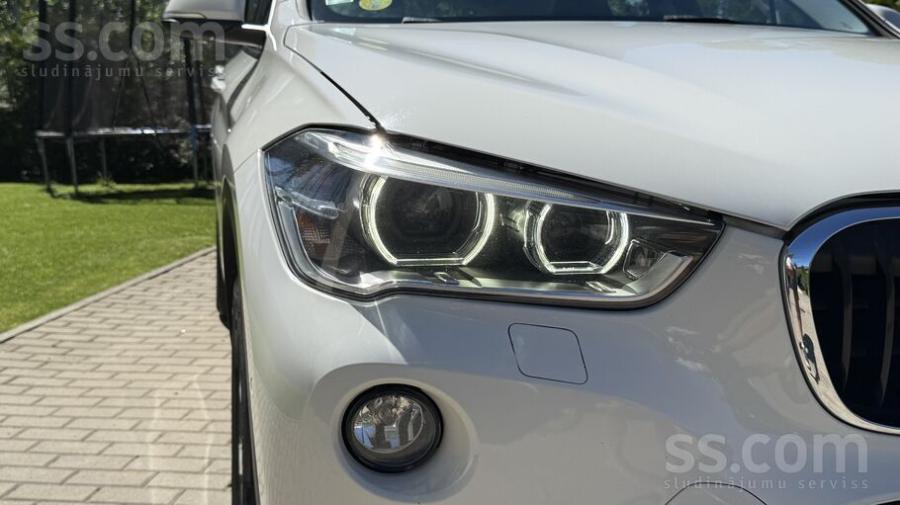 White BMW X1 2016 in Riga, with an engine capacity of 2.00 L and mileage of 206 thousand km for 14800 €, photo 15 on AUTOMOTO.COM.LV