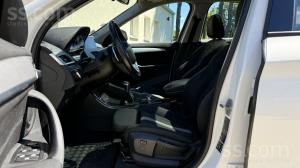 White BMW X1 2016 in Riga, with an engine capacity of 2.00 L and mileage of 206 thousand km for 14800 €, photo 16 on AUTOMOTO.COM.LV