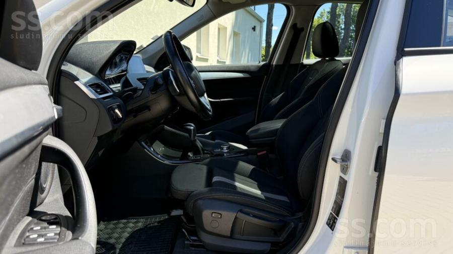 White BMW X1 2016 in Riga, with an engine capacity of 2.00 L and mileage of 206 thousand km for 14800 €, photo 16 on AUTOMOTO.COM.LV