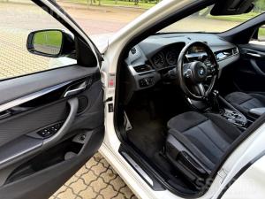 White BMW X1 2016 in Riga, with an engine capacity of 2.00 L and mileage of 231 thousand km for 13800 €, photo 16 on AUTOMOTO.COM.LV
