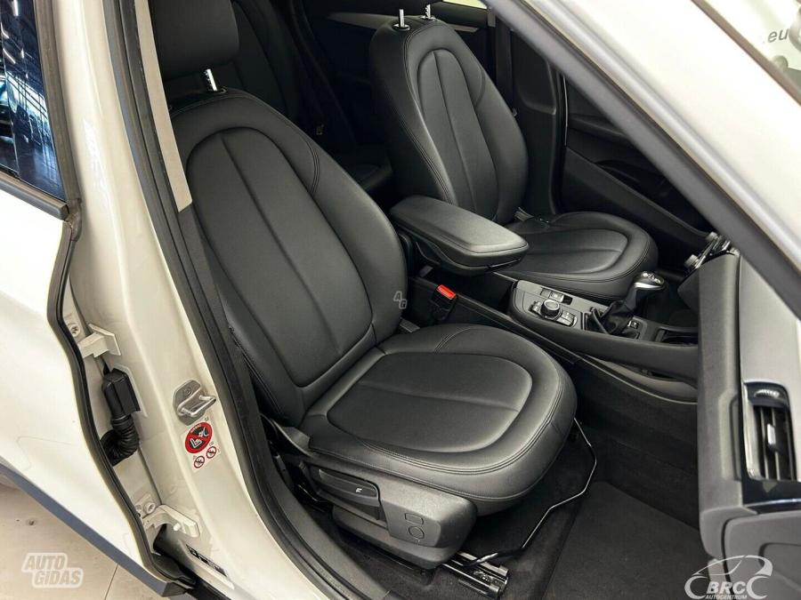 Balts BMW X1 2016 Avižieniai, ar dzinēja tilpumu 2.00 L un nobraukumu 124 tūkst. km par 11500 €, foto 7 vietnē AUTOMOTO.COM.LV