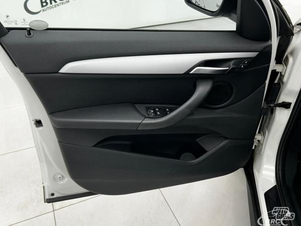 Белый БМВ Х1 2016 в Авиженяй, объемом двигателя 2.00 л и пробегом 124 тыс. км за 11500 €, фото 10 на AUTOMOTO.COM.LV