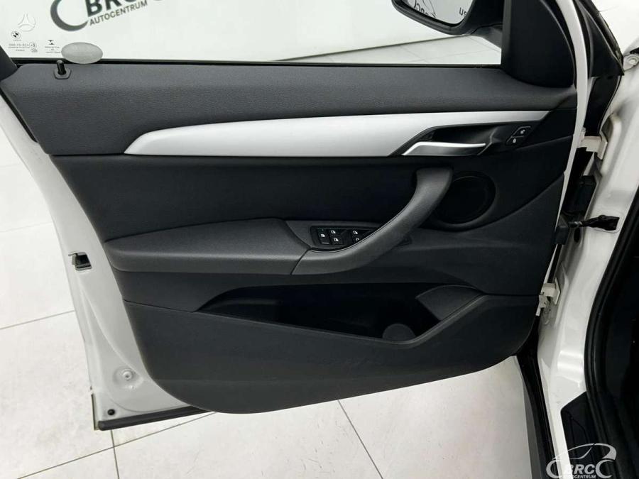 Balts BMW X1 2016 Viļņa, ar dzinēja tilpumu 2.00 L un nobraukumu 124 tūkst. km par 11500 €, foto 12 vietnē AUTOMOTO.COM.LV