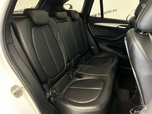 White BMW X1 2016 in Vilnius, with an engine capacity of 2.00 L and mileage of 120 thousand km for 15500 €, photo 12 on AUTOMOTO.COM.LV