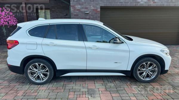Balts BMW X1 2016 Saldus, ar dzinēja tilpumu 2.00 L un nobraukumu 242 tūkst. km par 13500 €, foto 2 vietnē AUTOMOTO.COM.LV