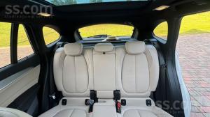 Balts BMW X1 2016 Saldus, ar dzinēja tilpumu 2.00 L un nobraukumu 242 tūkst. km par 13500 €, foto 18 vietnē AUTOMOTO.COM.LV
