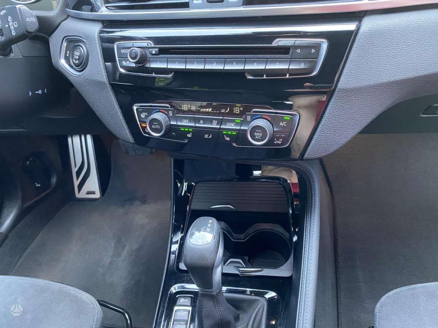 Balts BMW X1 2016 Marijampole, ar dzinēja tilpumu 2.00 L un nobraukumu 217 tūkst. km par 14250 €, foto 35 vietnē AUTOMOTO.COM.LV