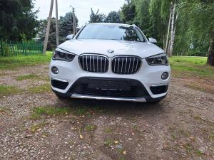 White BMW X1 2016 in Utena, with an engine capacity of 2.00 L and mileage of 207 thousand km for 12650 €, photo 4 on AUTOMOTO.COM.LV