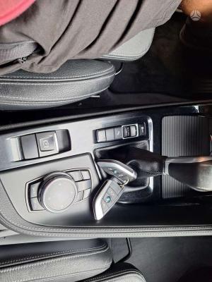 White BMW X1 2016 in Utena, with an engine capacity of 2.00 L and mileage of 207 thousand km for 12650 €, photo 15 on AUTOMOTO.COM.LV