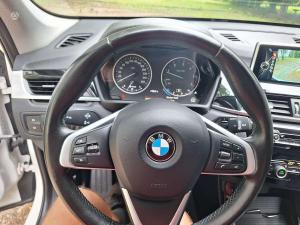 White BMW X1 2016 in Utena, with an engine capacity of 2.00 L and mileage of 207 thousand km for 12650 €, photo 19 on AUTOMOTO.COM.LV