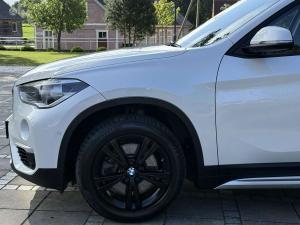 White BMW X1 2016 in Kaunas, with an engine capacity of 2.00 L and mileage of 245 thousand km for 11500 €, photo 15 on AUTOMOTO.COM.LV