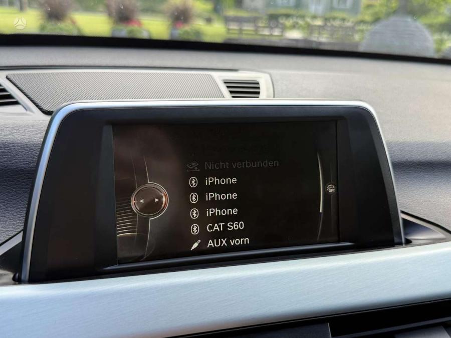 White BMW X1 2016 in Kaunas, with an engine capacity of 2.00 L and mileage of 245 thousand km for 11500 €, photo 34 on AUTOMOTO.COM.LV