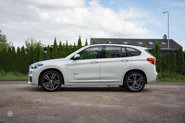 Balts BMW X1 2016 Elektrėnai, ar dzinēja tilpumu 2.00 L un nobraukumu 207 tūkst. km par 14750 €, foto 5 vietnē AUTOMOTO.COM.LV