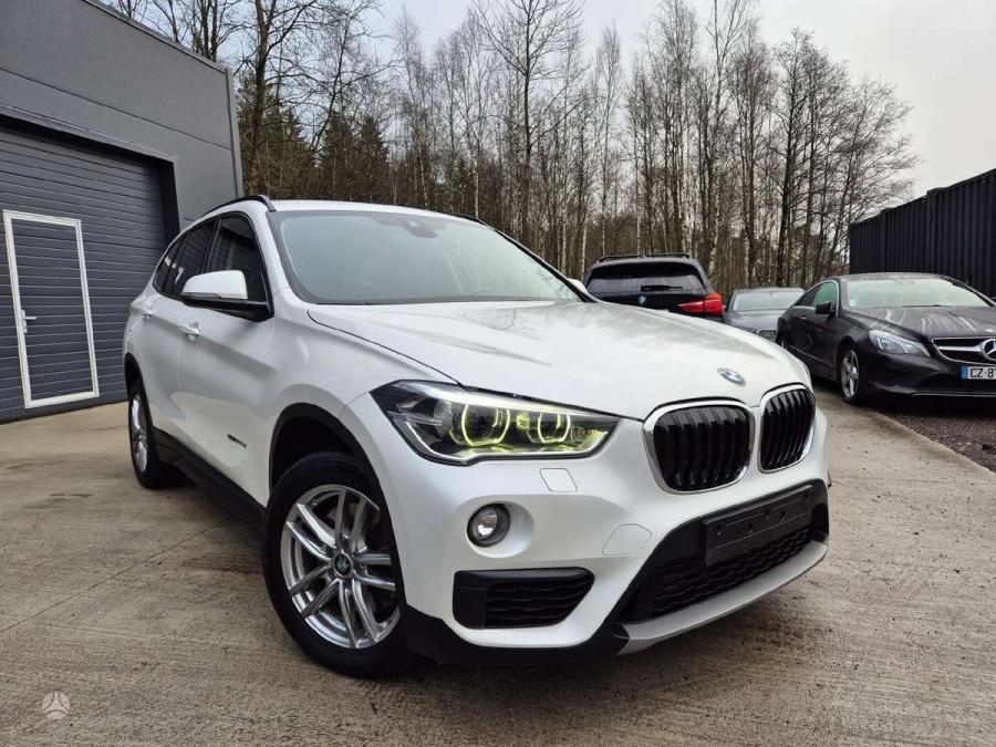 Balts BMW X1 2017 Utena, ar dzinēja tilpumu 2.00 L un nobraukumu 315 tūkst. km par 12950 €, foto 1 vietnē AUTOMOTO.COM.LV