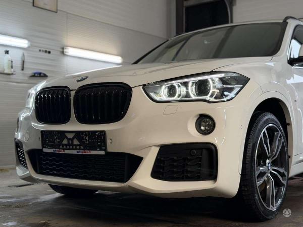 White BMW X1 2017 in Utena, with an engine capacity of 2.00 L and mileage of 181 thousand km for 15950 €, photo 3 on AUTOMOTO.COM.LV