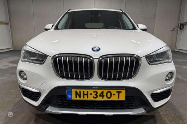 White BMW X1 2017 in Kaunas, with an engine capacity of 2.00 L and mileage of 200 thousand km for 11374 €, photo 2 on AUTOMOTO.COM.LV
