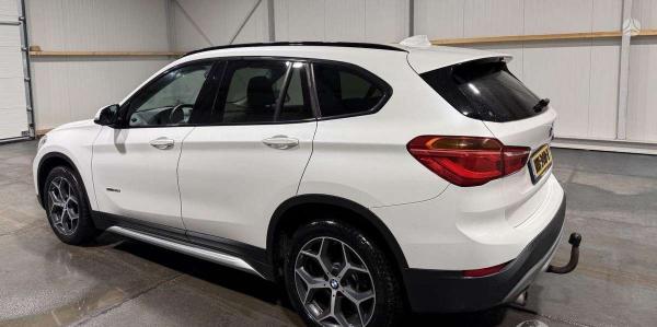White BMW X1 2017 in Kaunas, with an engine capacity of 2.00 L and mileage of 200 thousand km for 11374 €, photo 6 on AUTOMOTO.COM.LV