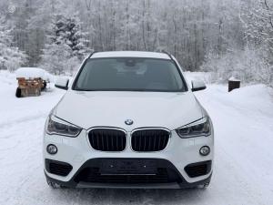 White BMW X1 2017 in Utena, with an engine capacity of 2.00 L and mileage of 315 thousand km for 12990 €, photo 7 on AUTOMOTO.COM.LV