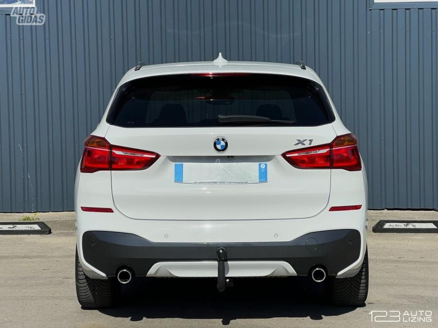 White BMW X1 2017 in Taurage, with an engine capacity of 2.00 L and mileage of 195 thousand km for 13900 €, photo 12 on AUTOMOTO.COM.LV