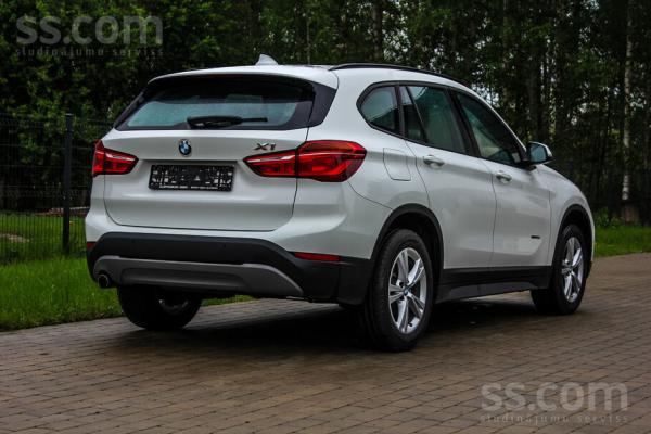 White BMW X1 2017 in Jelgava, with an engine capacity of 2.00 L and mileage of 252 thousand km for 12996 €, photo 2 on AUTOMOTO.COM.LV