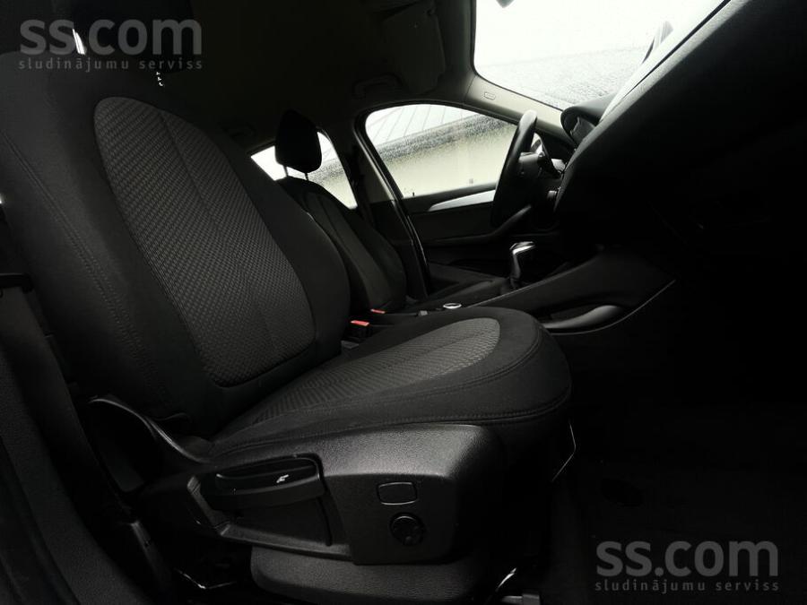 White BMW X1 2017 in Jelgava, with an engine capacity of 2.00 L and mileage of 252 thousand km for 12996 €, photo 7 on AUTOMOTO.COM.LV