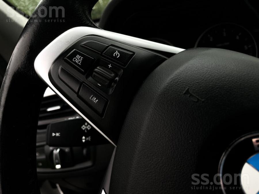 White BMW X1 2017 in Jelgava, with an engine capacity of 2.00 L and mileage of 252 thousand km for 12996 €, photo 9 on AUTOMOTO.COM.LV