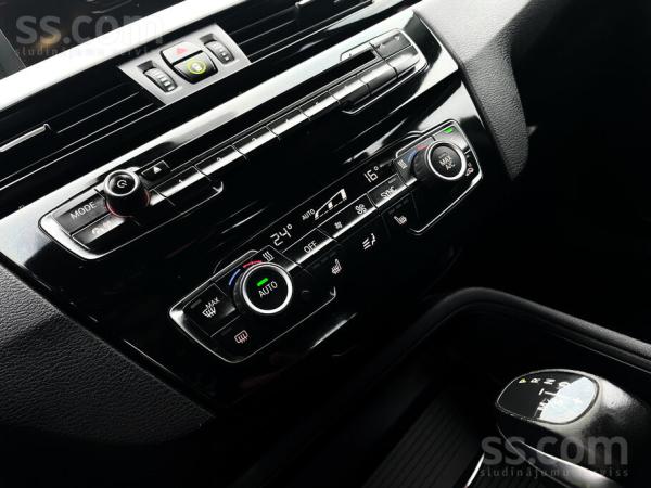 White BMW X1 2017 in Jelgava, with an engine capacity of 2.00 L and mileage of 252 thousand km for 12996 €, photo 10 on AUTOMOTO.COM.LV