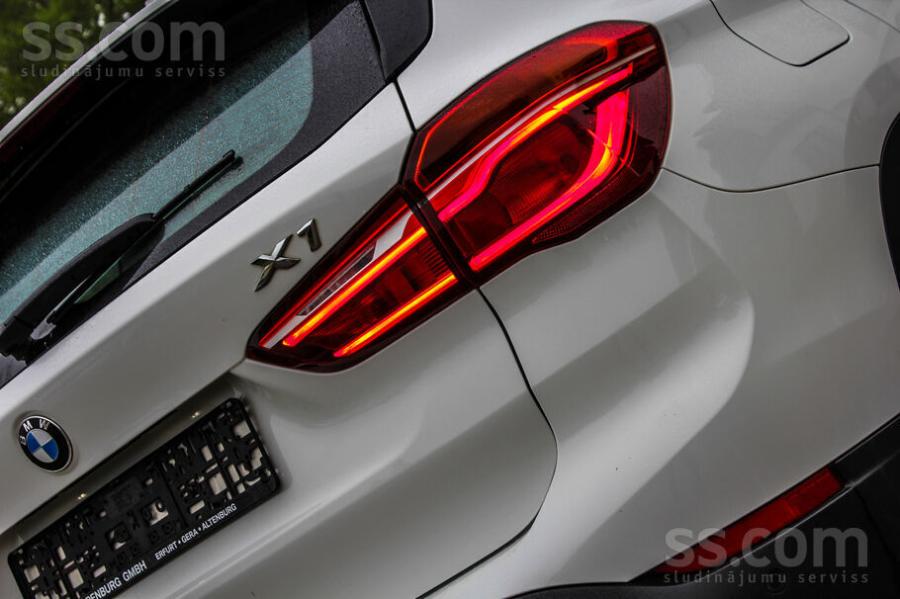 White BMW X1 2017 in Jelgava, with an engine capacity of 2.00 L and mileage of 252 thousand km for 12996 €, photo 22 on AUTOMOTO.COM.LV