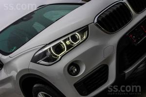 White BMW X1 2017 in Jelgava, with an engine capacity of 2.00 L and mileage of 252 thousand km for 12996 €, photo 24 on AUTOMOTO.COM.LV