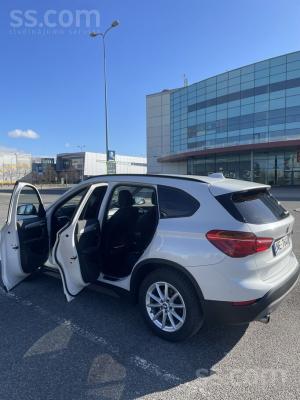 Balts BMW X1 2017 Rīga, ar dzinēja tilpumu 2.00 L un nobraukumu 241 tūkst. km par 12500 €, foto 7 vietnē AUTOMOTO.COM.LV