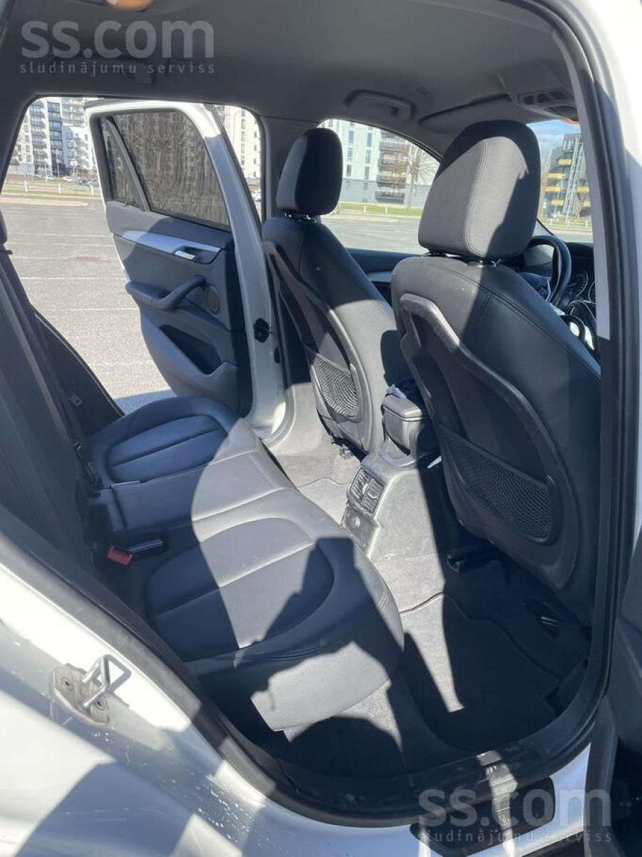 Balts BMW X1 2017 Rīga, ar dzinēja tilpumu 2.00 L un nobraukumu 241 tūkst. km par 12500 €, foto 9 vietnē AUTOMOTO.COM.LV
