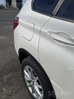 Balts BMW X1 2017 Rīga, ar dzinēja tilpumu 2.00 L un nobraukumu 241 tūkst. km par 12500 €, foto 15 vietnē AUTOMOTO.COM.LV