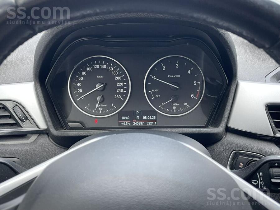 Balts BMW X1 2017 Rīga, ar dzinēja tilpumu 2.00 L un nobraukumu 241 tūkst. km par 12500 €, foto 24 vietnē AUTOMOTO.COM.LV