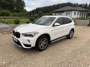 White BMW X1 2017 in Vilnius, with an engine capacity of 2.00 L and mileage of 124 thousand km for 15000 €, photo 3 on AUTOMOTO.COM.LV