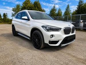 White BMW X1 2017 in Pakruojis, with an engine capacity of 1.50 L and mileage of 227 thousand km for 9800 €, photo 3 on AUTOMOTO.COM.LV