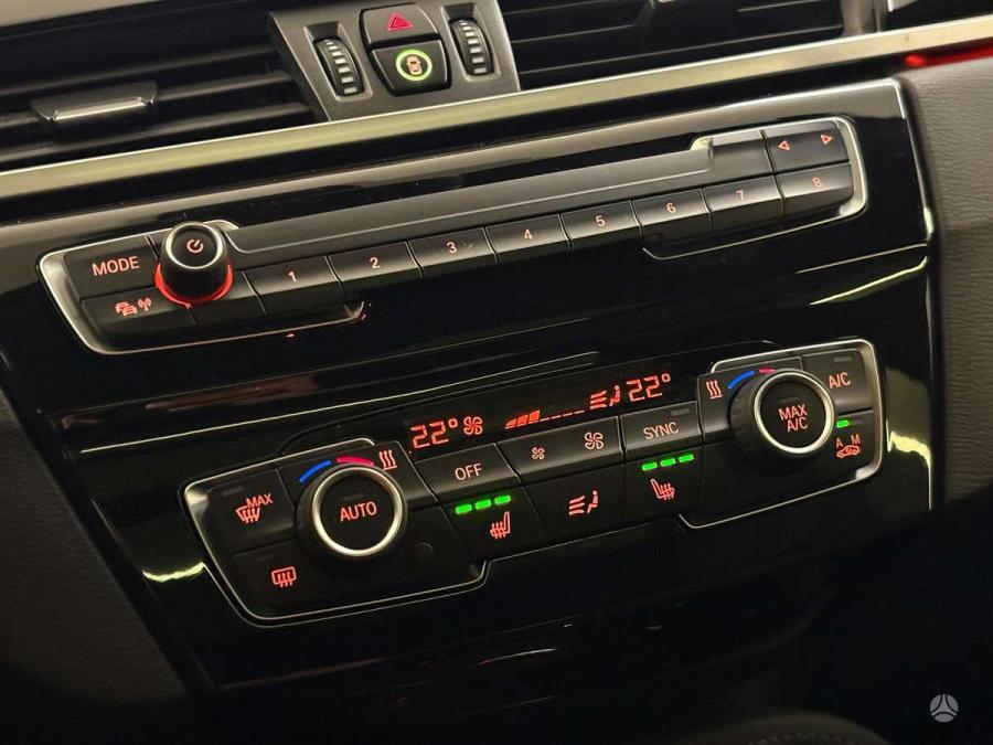 Balts BMW X1 2017 Marijampole, ar dzinēja tilpumu 2.00 L un nobraukumu 228 tūkst. km par 15850 €, foto 27 vietnē AUTOMOTO.COM.LV