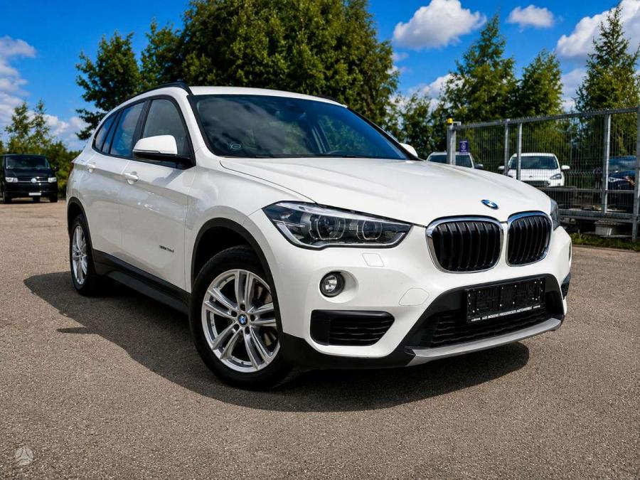Balts BMW X1 2017 Pakruojis, ar dzinēja tilpumu 2.00 L un nobraukumu 263 tūkst. km par 9700 €, foto 3 vietnē AUTOMOTO.COM.LV