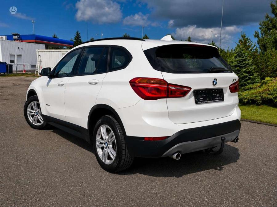 Balts BMW X1 2017 Pakruojis, ar dzinēja tilpumu 2.00 L un nobraukumu 263 tūkst. km par 9700 €, foto 6 vietnē AUTOMOTO.COM.LV