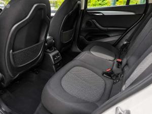 Balts BMW X1 2017 Pakruojis, ar dzinēja tilpumu 2.00 L un nobraukumu 263 tūkst. km par 9700 €, foto 9 vietnē AUTOMOTO.COM.LV