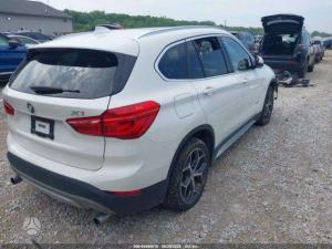 White BMW X1 2017 in Klaipeda, with an engine capacity of 2.00 L and mileage of 109 thousand km for 9600 €, photo 9 on AUTOMOTO.COM.LV