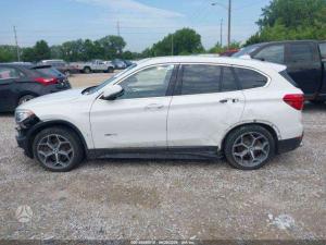 White BMW X1 2017 in Klaipeda, with an engine capacity of 2.00 L and mileage of 109 thousand km for 9600 €, photo 17 on AUTOMOTO.COM.LV