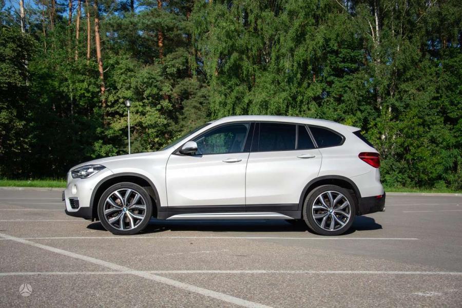 Balts BMW X1 2017 Elektrėnai, ar dzinēja tilpumu 2.00 L un nobraukumu 234 tūkst. km par 14490 €, foto 5 vietnē AUTOMOTO.COM.LV